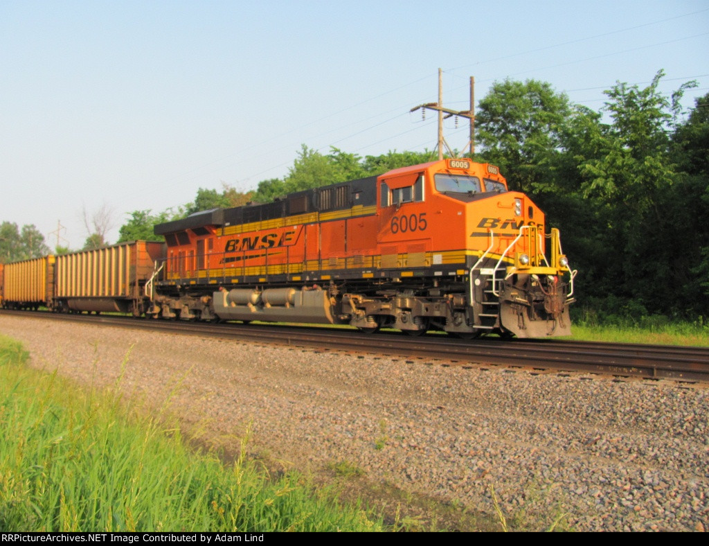 BNSF 6005